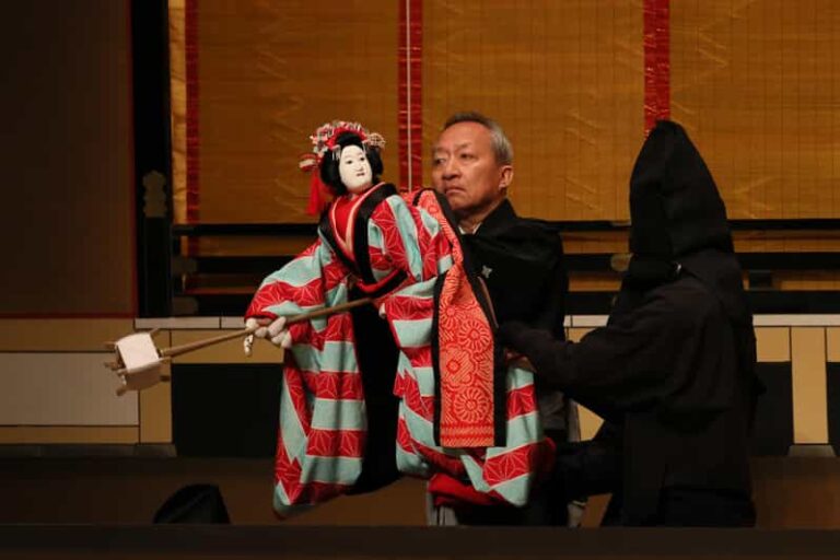 Tokyo: KABUKI, BUNRAKU, Etc. Presented by National Theatre | The Abroad ...
