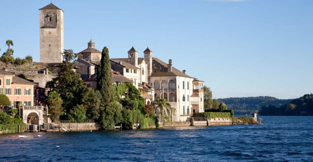 Lake Orta: 1-Hour Boat Tour | The Abroad Guide