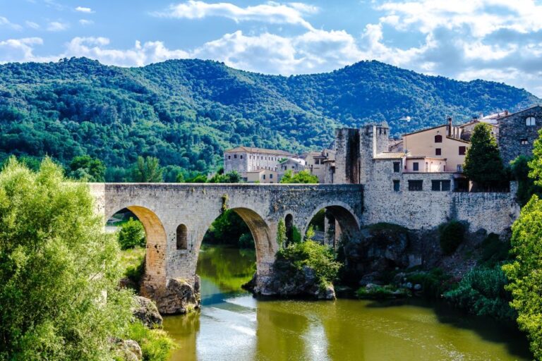 Medieval Towns of Catalonia Full-Day Car Trip From Barcelona | The ...