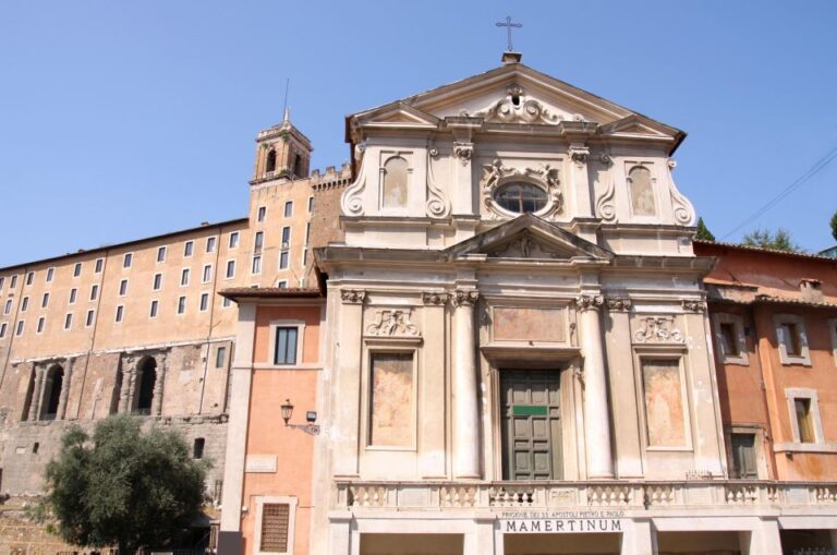 Rome: Mamertine Prison and Catacombs Tour | The Abroad Guide