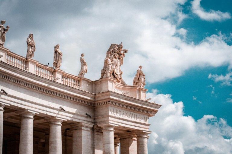 Rome: St. Peters Basilica, Papal Tombs Tour Also With Dome | The Abroad ...