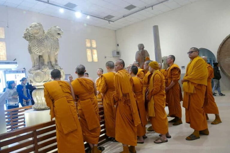 Buddhist Pilgrimage: 6-Day Sacred Journey | The Abroad Guide