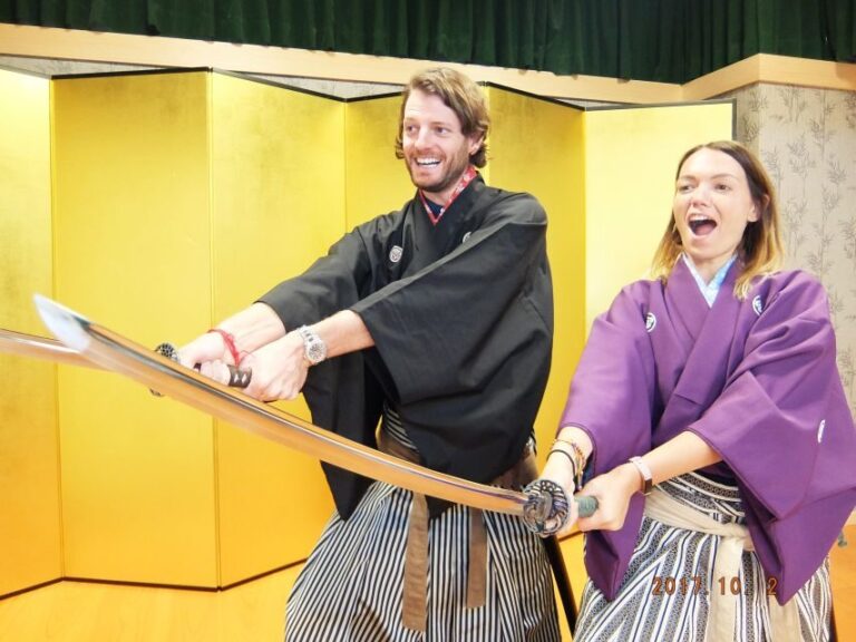Kyoto: Samurai Sword Class by Experts in Traditional Arts | The Abroad ...
