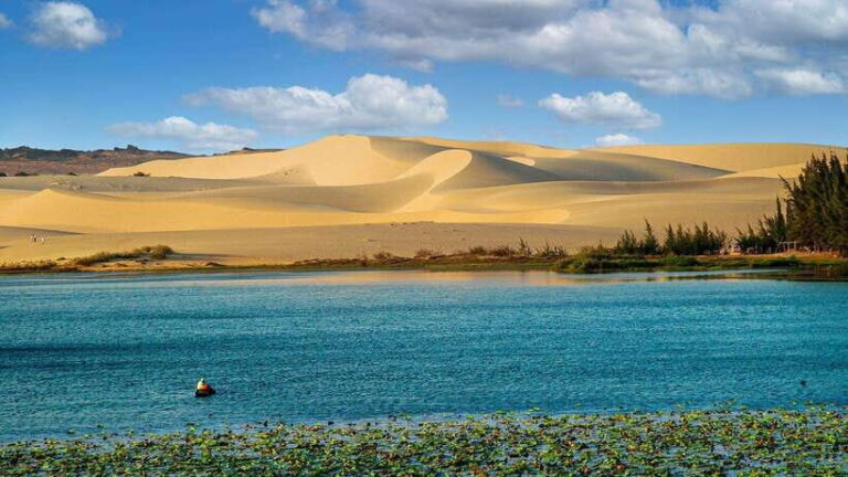 Mui Ne Sand Dunes Adventure with Spectacular Sunset Views | The Abroad ...