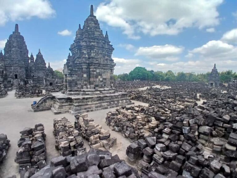Yogyakarta: Merapi Sunrise, Borobudur, & Prambanan Tour | The Abroad Guide
